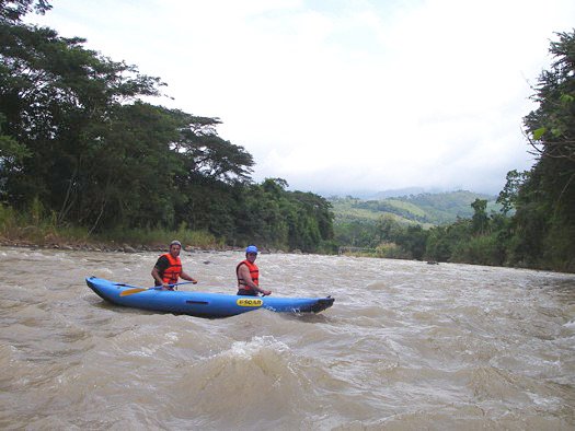 Costa Rica - Rio Parrita - SOAR Inflatables