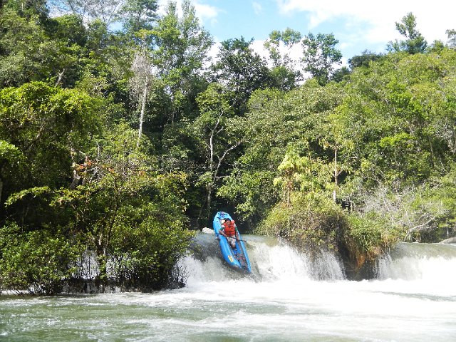 Rio Lacanjá - The River That Runs Through North America's Largest ...